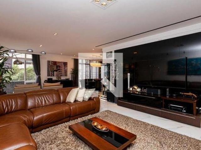 Apartamento à Venda Bela Vista, 3 Quartos, 300 m2