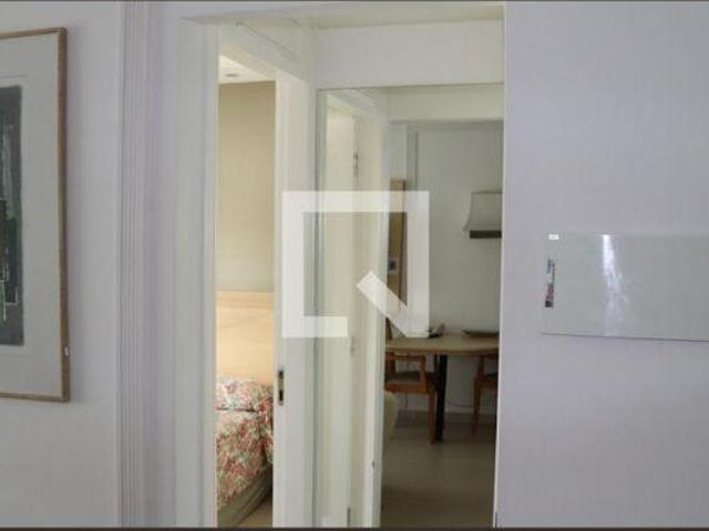 Apartamento à Venda Bela Vista, 1 Quarto, 33 m2