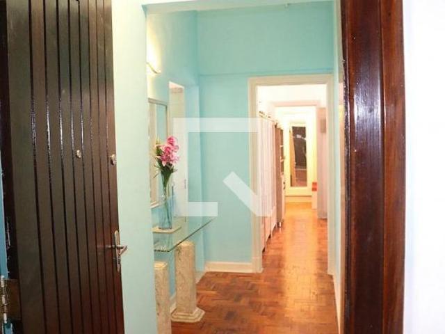 Apartamento à Venda Bela Vista, 2 Quartos, 105 m2