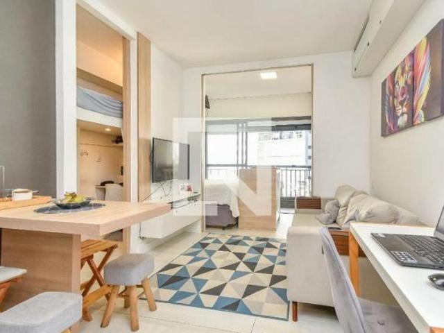 Apartamento à Venda Bela Vista, 2 Quartos, 40 m² São Paulo