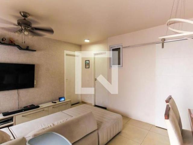 Apartamento à Venda Belém, 2 Quartos, 55 m2