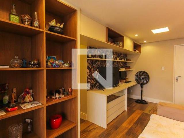 Apartamento à Venda Belém, 2 Quartos, 60 m2