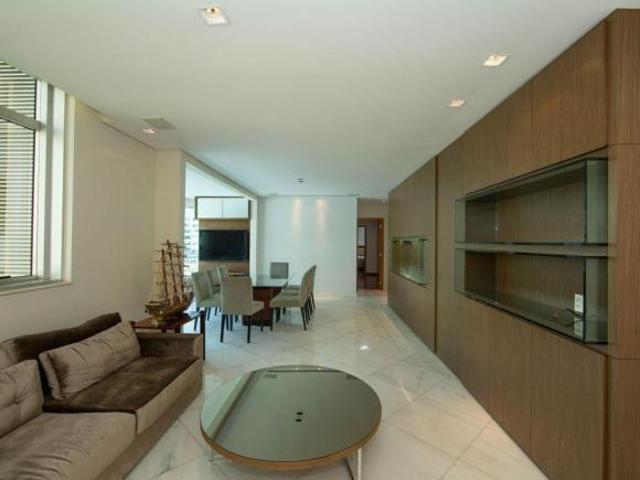 Apartamento à Venda Belvedere, 4 Quartos, 198 m2