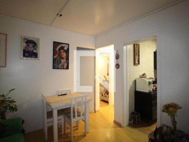 Apartamento à Venda Bom Jesus, 2 Quartos, 43 m² Porto Alegre