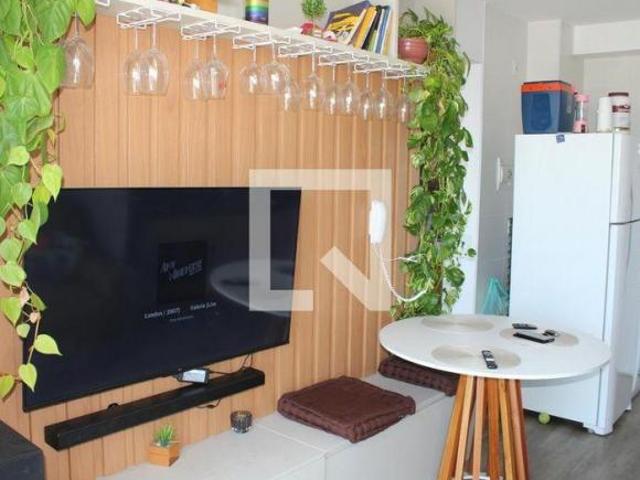 Apartamento à Venda Bom Retiro, 2 Quartos, 35 m² São Paulo