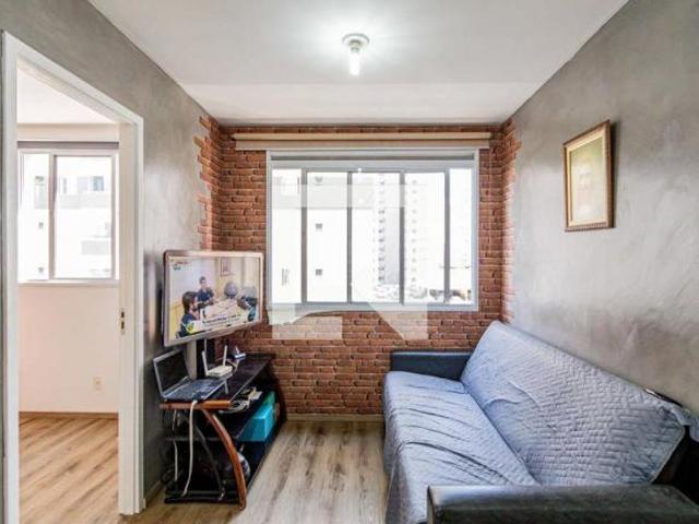 Apartamento à Venda Bom Retiro, 2 Quartos, 33 m2