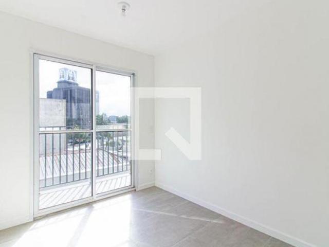 Apartamento à Venda Bom Retiro, 2 Quartos, 41 m² São Paulo