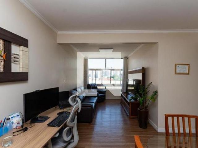 Apartamento à Venda Bom Retiro, 2 Quartos, 65 m2