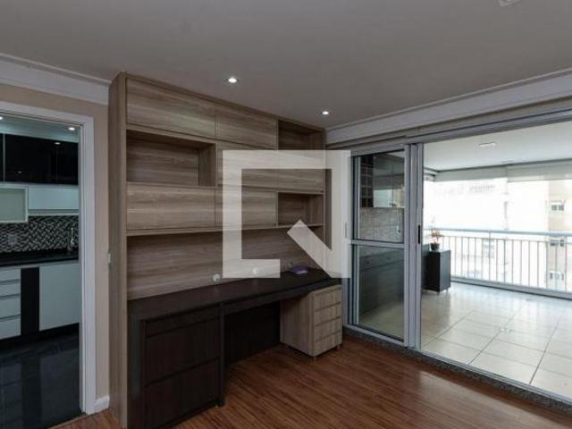 Apartamento à Venda Bom Retiro, 2 Quartos, 70 m2
