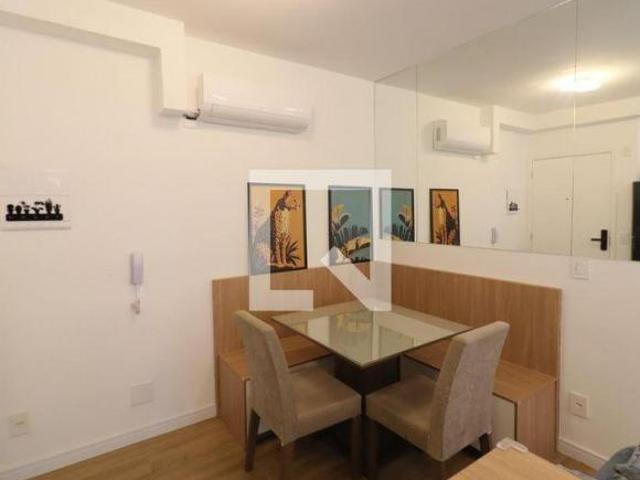 Apartamento à Venda Bonfim, 2 Quartos, 39 m² Osasco