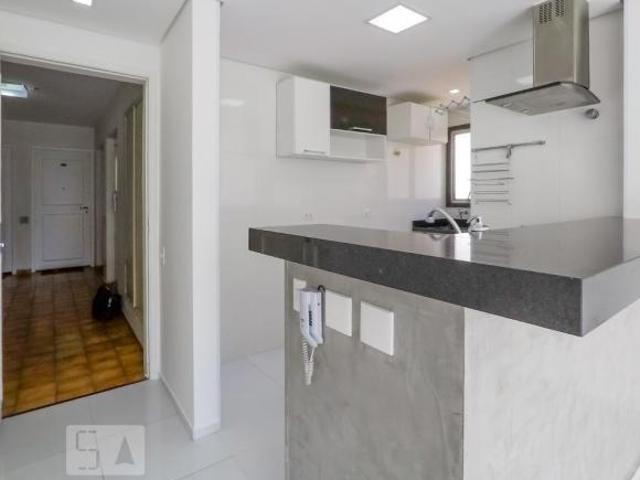 Apartamento à Venda Bosque da Saúde, 2 Quartos, 44 m² São Paulo