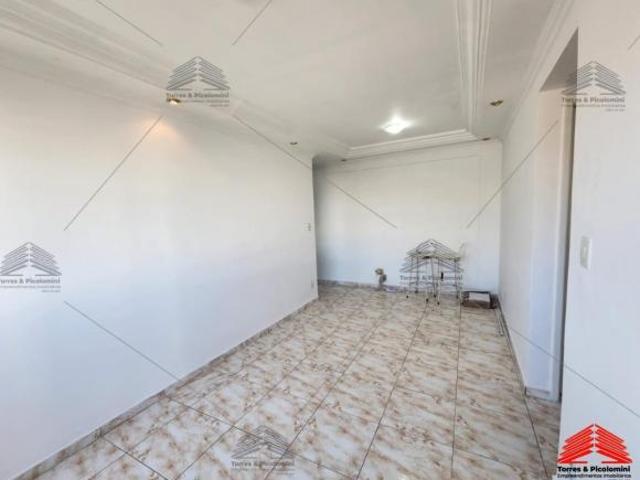 APARTAMENTO Á VENDA BRÁS 2 DORMITÓRIOS 1 VAGA Á 600 METROS DO METRÔ D.PEDRO/BRÁS LINHA VERMELHA