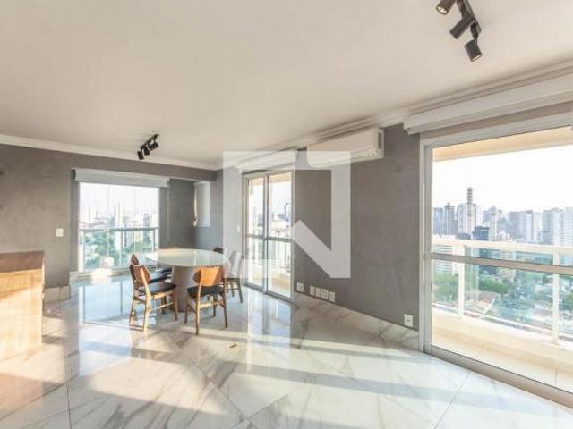 Apartamento à Venda Brooklin, 1 Quarto, 135 m2