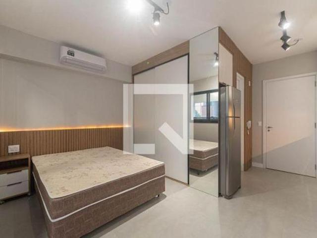 Apartamento à Venda Brooklin, 1 Quarto, 25 m² São Paulo