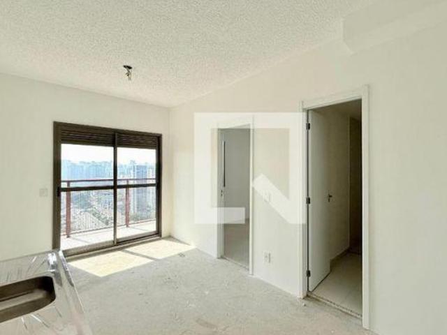 Apartamento à Venda Brooklin, 1 Quarto, 33 m² São Paulo