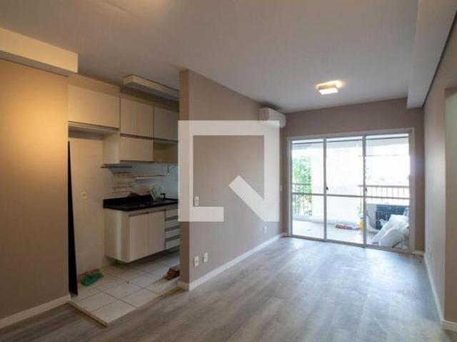 Apartamento à Venda Brooklin, 2 Quartos, 63 m2