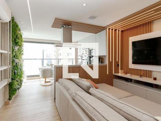 Apartamento à Venda Brooklin, 2 Quartos, 65 m2