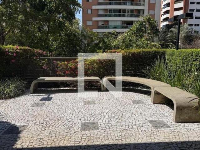 Apartamento à Venda Brooklin, 2 Quartos, 65 m2