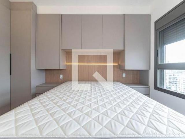 Apartamento à Venda Brooklin, 2 Quartos, 70 m2