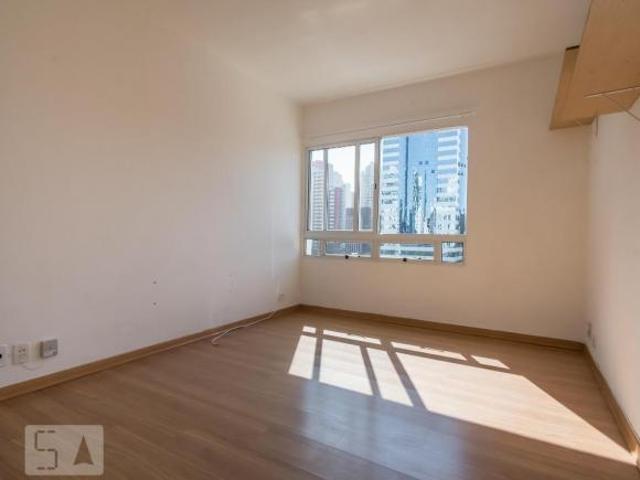 Apartamento à Venda Brooklin, 2 Quartos, 70 m2