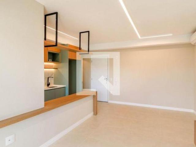 Apartamento à Venda Brooklin, 2 Quartos, 71 m2