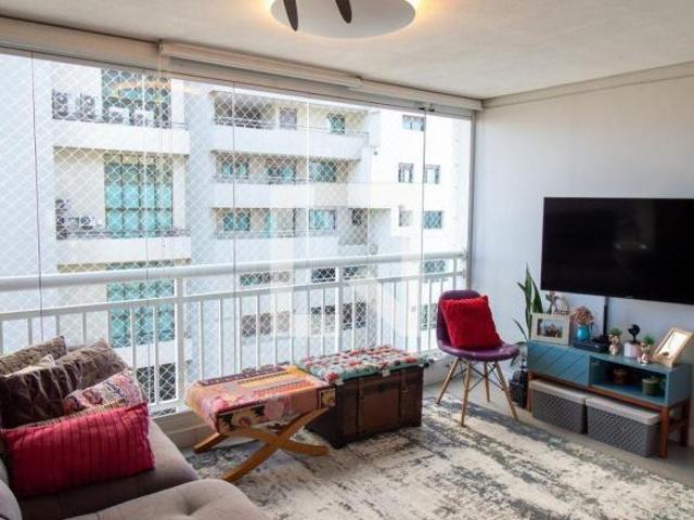 Apartamento à Venda Brooklin, 2 Quartos, 74 m2