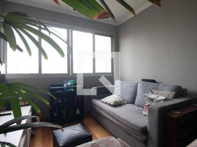 Apartamento à Venda Brooklin, 2 Quartos, 74 m2