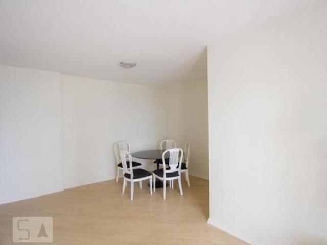 Apartamento à Venda Brooklin, 2 Quartos, 74 m2