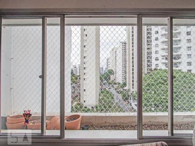 Apartamento à Venda Brooklin, 2 Quartos, 75 m2