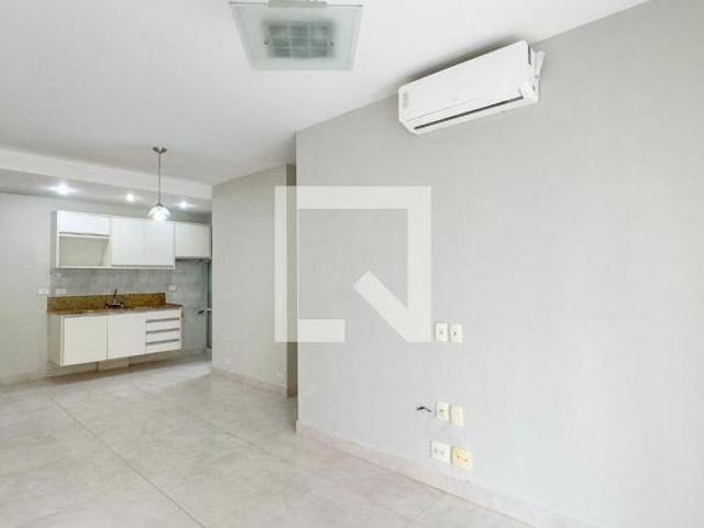 Apartamento à Venda Brooklin, 2 Quartos, 75 m2