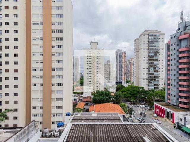 Apartamento à Venda Brooklin, 2 Quartos, 81 m2