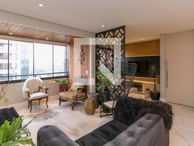Apartamento à Venda Brooklin, 2 Quartos, 128 m2