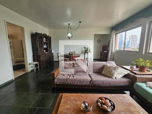 Apartamento à Venda Brooklin, 3 Quartos, 130 m² São Paulo