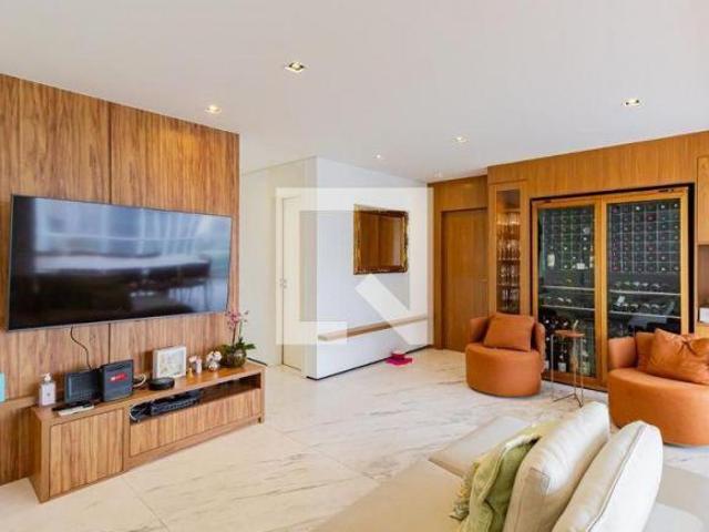 Apartamento à Venda Brooklin, 3 Quartos, 134 m2