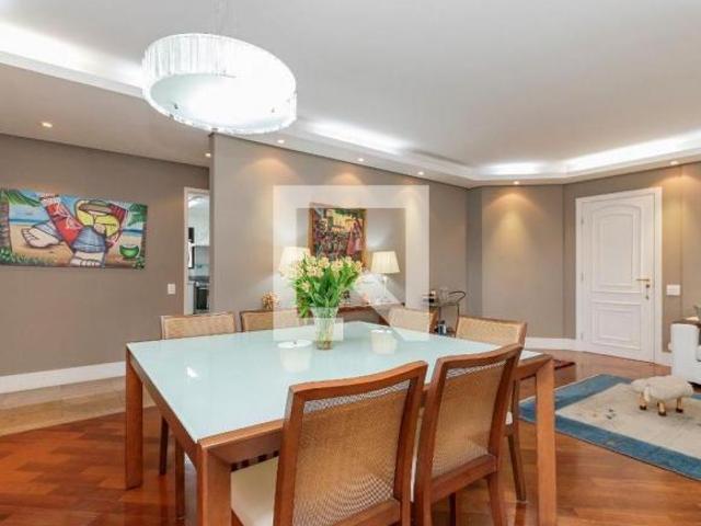 Apartamento à Venda Brooklin, 3 Quartos, 137 m2