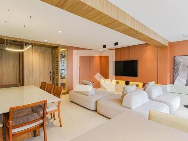 Apartamento à Venda Brooklin, 3 Quartos, 141 m² São Paulo