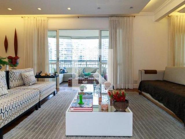 Apartamento à Venda Brooklin, 3 Quartos, 200 m² São Paulo