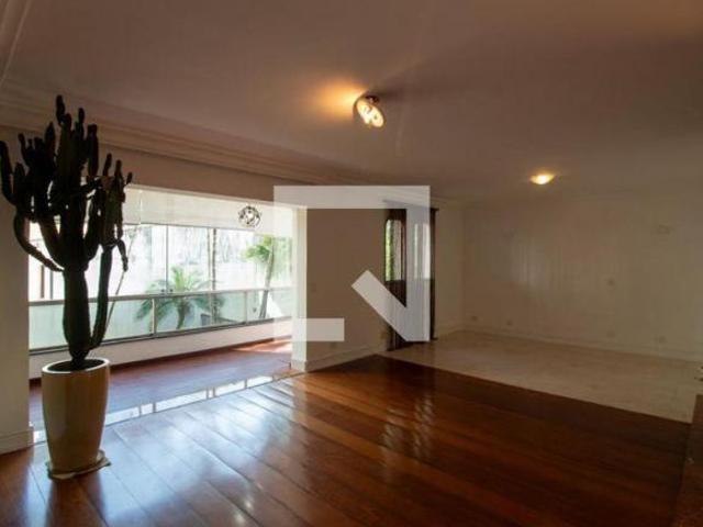 Apartamento à Venda Brooklin, 3 Quartos, 213 m² São Paulo