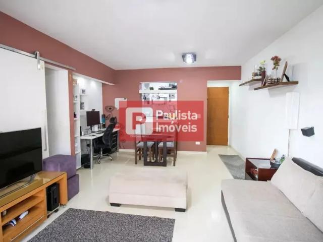 Apartamento á VENDA c 71 m² 2 dormitorios living coz lazer, 2 vagas e varanda no Campo Belo