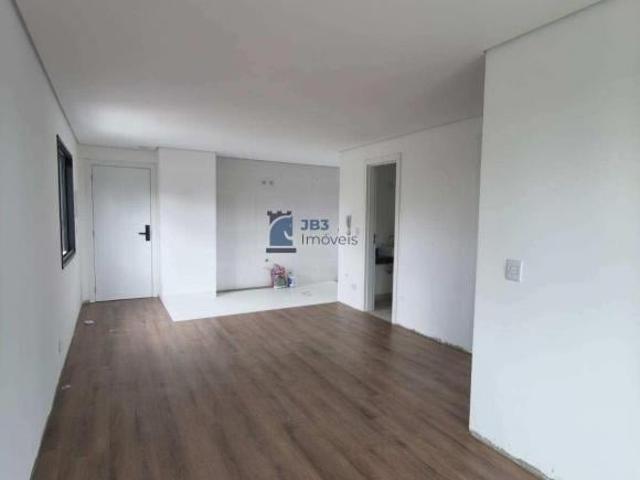 Apartamento à venda, CABRAL, próximo ao terminal do Cabral, apenas 10 minutos do centro