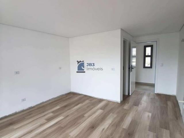 Apartamento à venda, CABRAL, próximo ao terminal do Cabral, apenas 10 minutos do centro