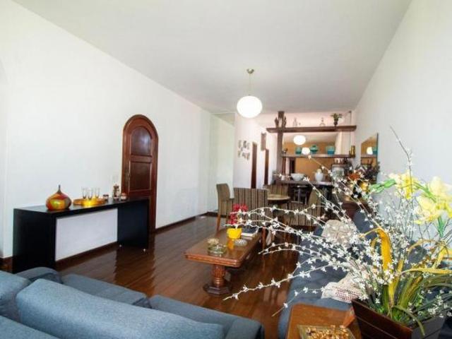 Apartamento à Venda Calafate, 4 Quartos, 230 m2