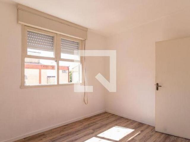 Apartamento à Venda Camaquã, 1 Quarto, 40 m² Porto Alegre