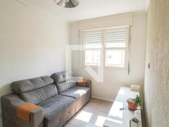 Apartamento à Venda Camaquã, 2 Quartos, 48 m² Porto Alegre