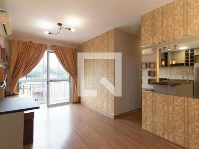 Apartamento à Venda Camaquã, 3 Quartos, 68 m² Porto Alegre