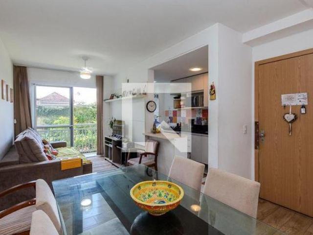 Apartamento à Venda Camaquã, 3 Quartos, 68 m² Porto Alegre