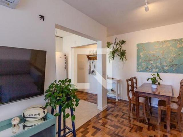 Apartamento à Venda Camaquã, 3 Quartos, 70 m² Porto Alegre