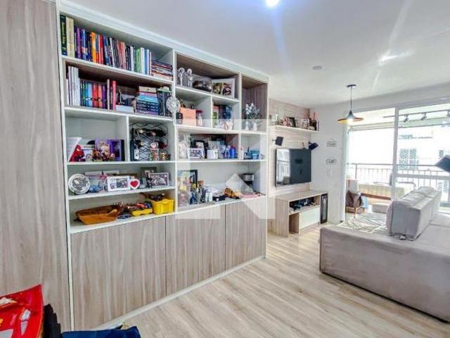 Apartamento à Venda Cambuci, 3 Quartos, 72 m2