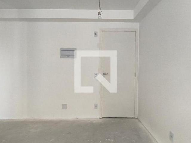 Apartamento à Venda Cambuci, 2 Quartos, 33 m2