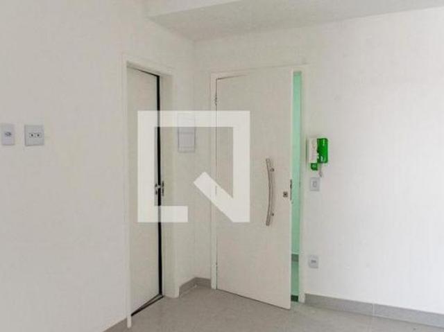 Apartamento à Venda Cambuci, 2 Quartos, 33 m² São Paulo